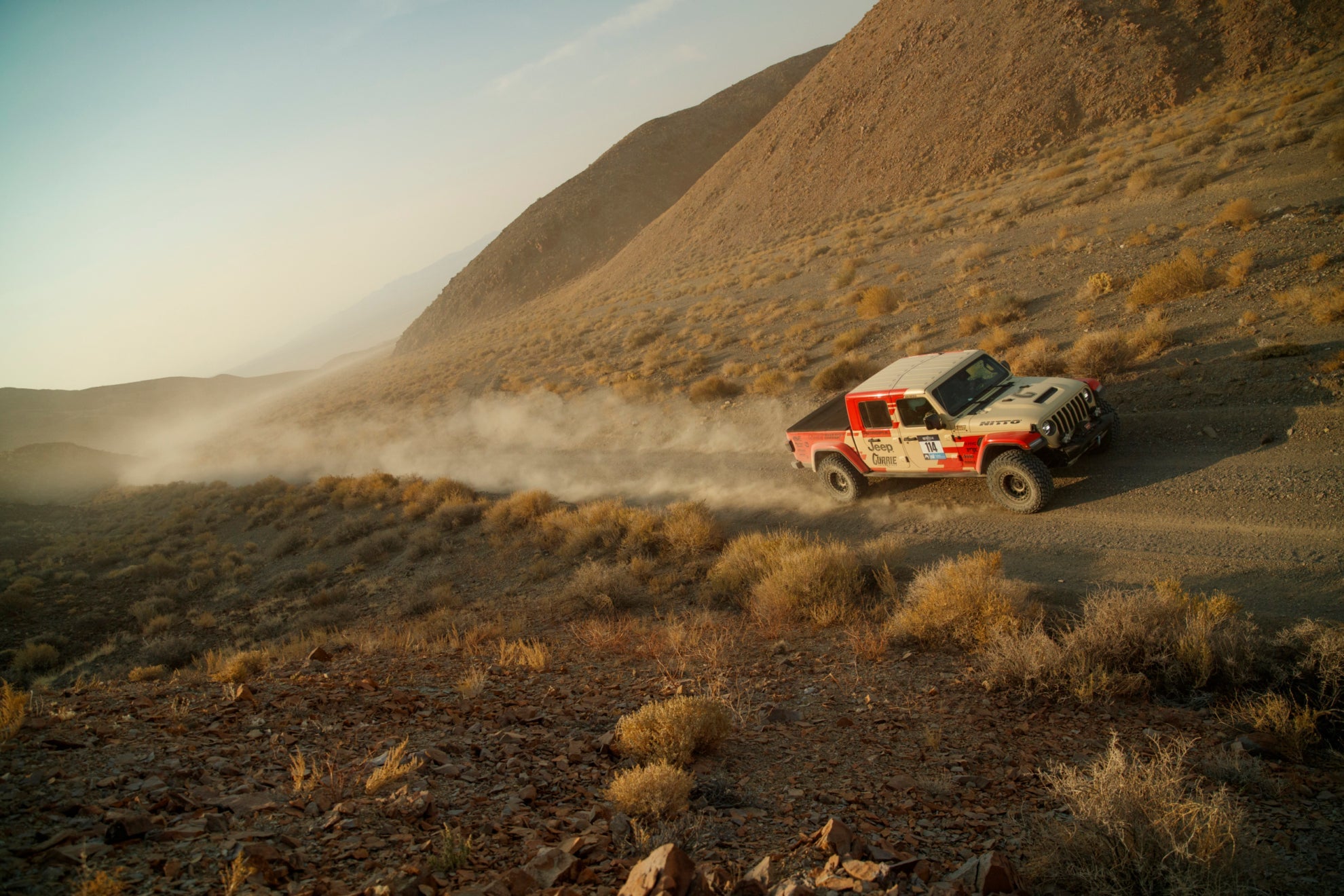 Taking On The Rebelle Rally In A Jeep Mojave – FOX Australia