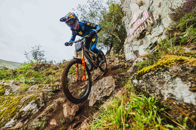Full FOX podium at Red Bull Hardline Wales 2025 – FOX Australia